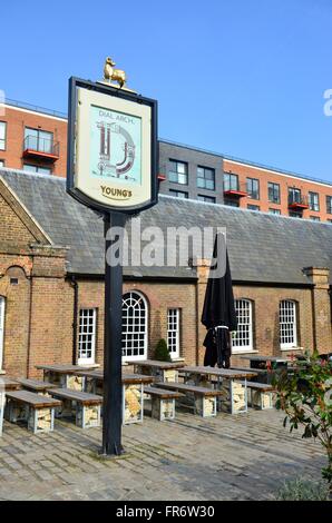 The Dial Arch Pub, Royal Arsenal Riverside, Woolwich Arsenal, London ...