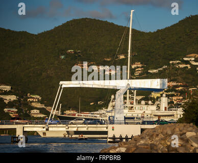 Drawbridge Bridge at Simpson Bay, St. Maarten Stock Photo - Alamy