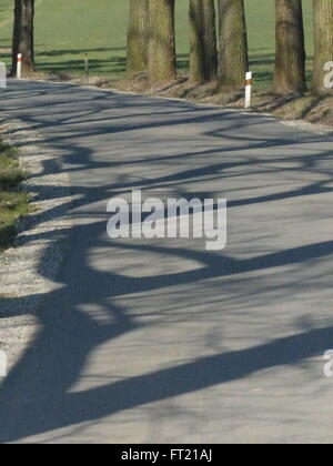 Zig zag road through the southern Dhofar, Jabal al-Qamar, Oman Stock ...