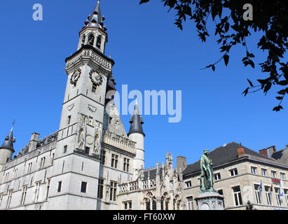 AALST, BELGIUM, MARCH 17 2016: Historic buildings and the statue of ...