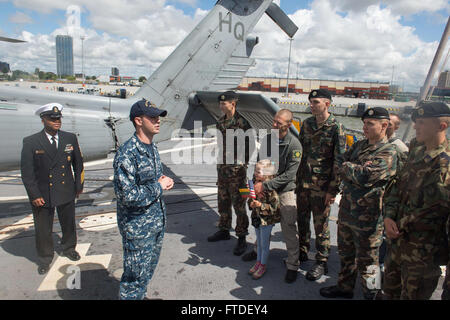 U.S. Army 1st Lt. Pete Van Hooser from Virginia Beach, Va., platoon ...