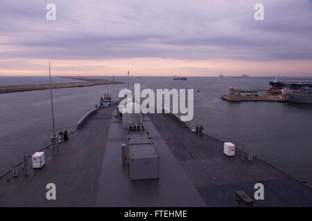 USS Mount Whitney (LCC 20), U.S. 6th Fleet flagship home-ported in ...
