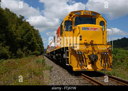 REEFTON, NEW ZEALAND, DECEMBER 21, 2015: A Kiwi Rail DX class ...