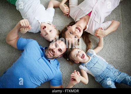 The family circle Stock Photo - Alamy