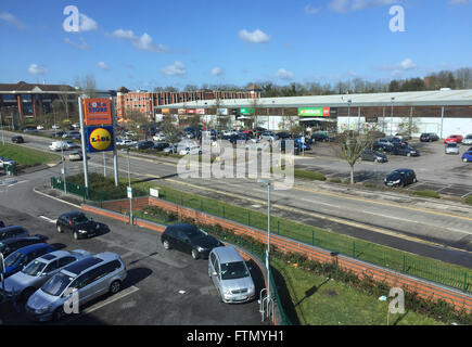 Maidenhead town centre, Maidenhead, Berkshire, southern England, UK ...