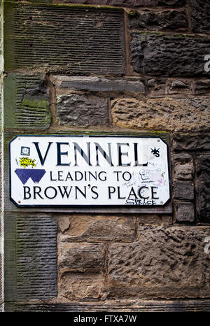 Flodden wall and Vennel alley with Edinburgh Castle rocky outcrop lit ...