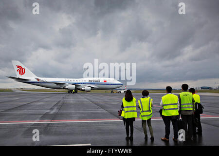 Xi Jinping, presidential special flight, Boeing 747-400 P Stock Photo ...