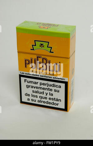 Pueblo Hand Rolling Tobacco Stock Photo - Alamy