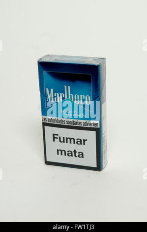 Marlboro touch tobacco cigarettes packet Stock Photo - Alamy