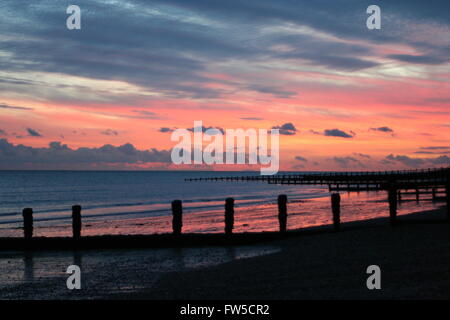 Winter Sunset at Climping Beach Stock Photo - Alamy