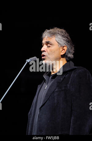 Andrea Bocelli, blind Italian tenor, soloist, celebrity, recording ...
