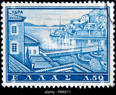 GREECE - CIRCA 1961: A stamp printed in Greece from the "Minoan Art ...