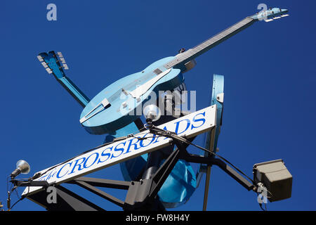 Highway 61 Crossroads Monument, Clarksdale, Mississippi, USA Stock Photo - Alamy