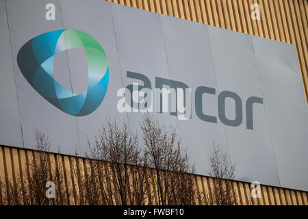das Logo der Marke "Amcor", Berlin Stock Photo - Alamy
