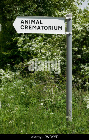 Road sign pointing towards the Death Valley National Park, Death Valley ...