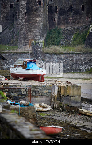 Colwyn Bay North Wales is a town, community and seaside resort in Conwy ...