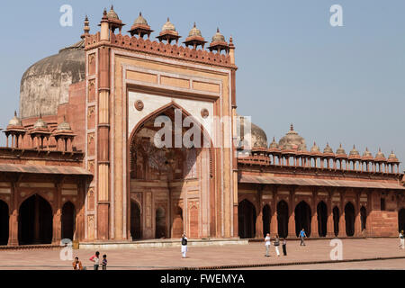 Buland Darwaza, the main entrance of Fatehpur Sikri, capital town of ...