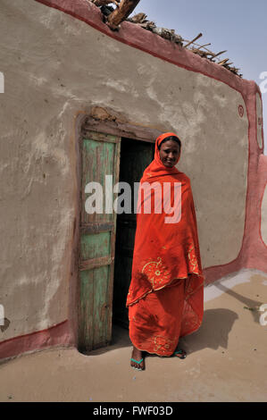 Lady, Nubian village, along the Nile bend Stock Photo - Alamy