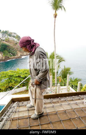 Mexican laborer working, Mexico Stock Photo - Alamy