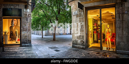 Street in El Born neighbourhood, Barcelona, Catalonia, Spain Stock ...