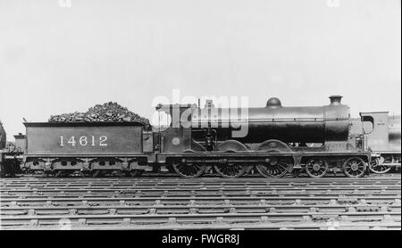 Caledonian Railway Class 908 4-6-0 steam locomotive No.908 at Perth ...