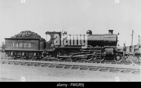 Caledonian Railway '191' Class 4-6-0 steam locomotive No.198 Stock ...