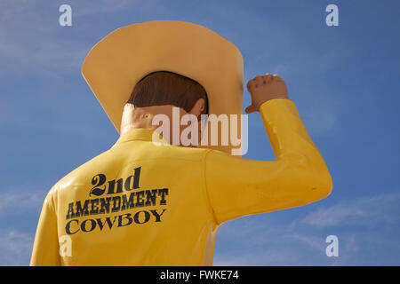Second Amendment Cowboy statue, Amarillo, Texas, USA Stock Photo - Alamy