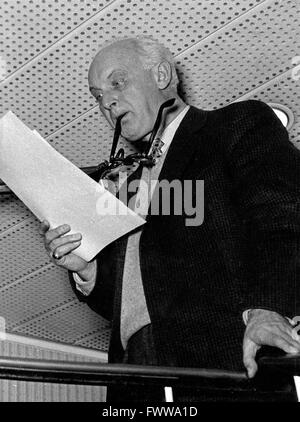 Deutscher Schauspieler Paul Hoffmann, Deutschland 1950er Jahre. German ...