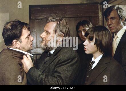 STRAW DOGS (1971) DEL HENNEY, SUSAN GEORGE SAM PECKIPAH (DIR) 017 ...