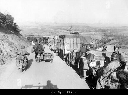 Yugoslavia April 1941 Second World War invading German soldiers ...