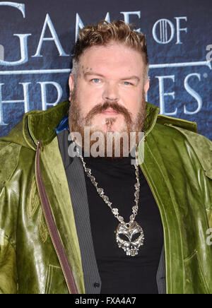 Game of Thrones actor Kristian Nairn at the Chicago Comic ...