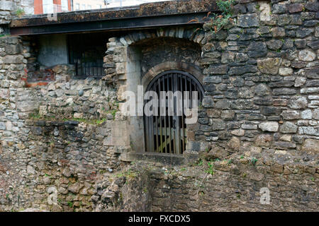 MEDIEVAL PRISON (GAOL) JAIL. SOUTHAMPTON Stock Photo: 102106360 - Alamy