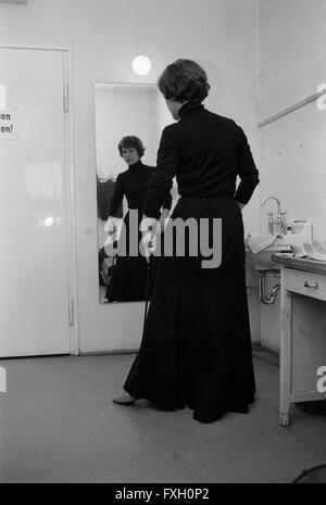 Deutsche Schauspielerin Doris Schade, Deutschland 1970er Jahre. German ...