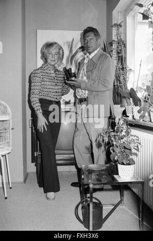 Der deutsche Schauspieler Carl Möhner, Deutschland 1970er Jahre. German ...