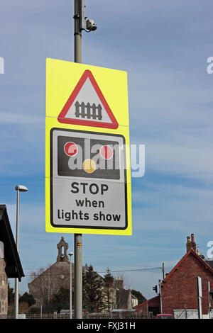 Level Crossing Stop When Lights Show Road Sign Stock Photo - Alamy