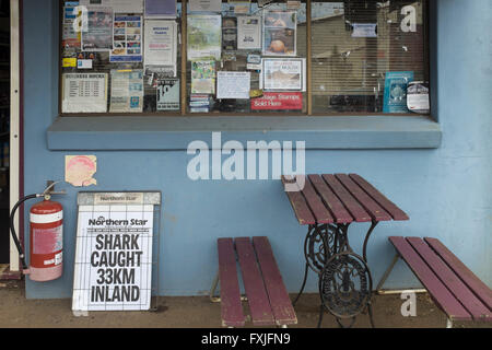Miltary Zone No Entry sign, Israel Stock Photo - Alamy