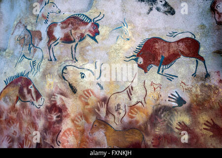 Buffalo painting. Paleolithic cave painting. Santillana del Mar ...