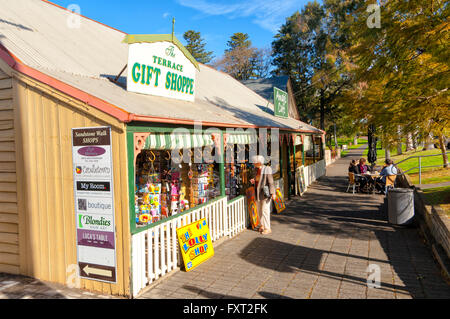 Historic Terrace Shops, Kiama, Illawarra Coast, New South Wales ...