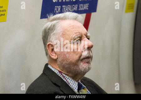 Terry Waite former hostage and Church of England Envoy with wife ...