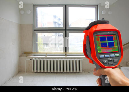 Recording Radiator Heater using Infrared Thermal Camera Stock Photo - Alamy
