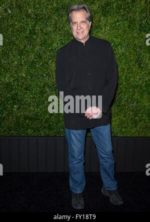 Stephen Hannock attends the CHANEL Tribeca Film Festival Artist Dinner ...