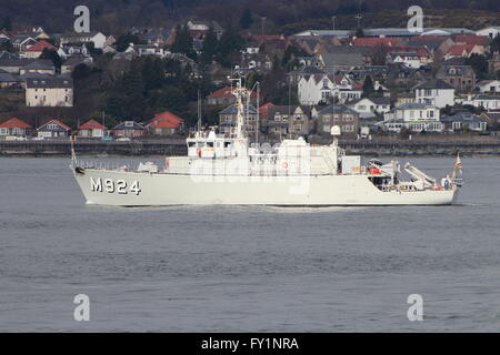BNS Primula (M924), a Flower-class (Tripartite) minehunter of the ...