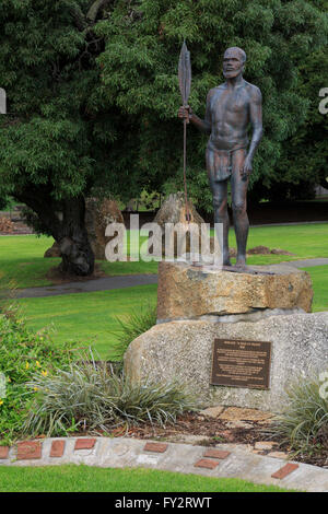 Mokare statue, Alison Hartman Gardens, Albany, Western Australia Stock ...