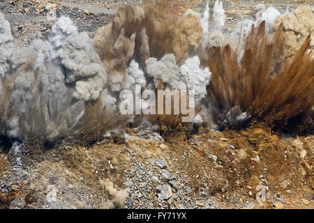Blasting at Kansanshi open cast copper mine Kansanshi, Zambia Stock ...