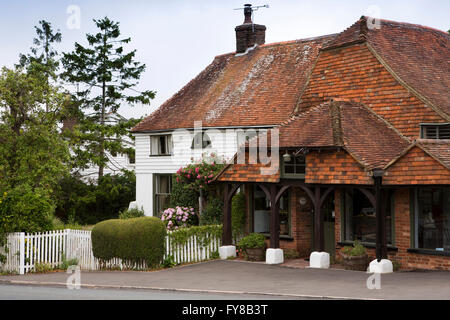 UK, Kent, Isle of Oxney, Wittersham village sign Stock Photo - Alamy