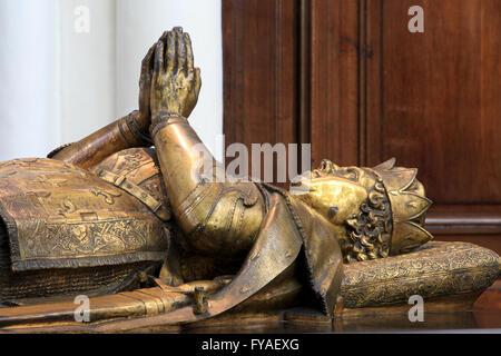 Detail of head of Statue of Charles II depicted in roman attire Royal ...