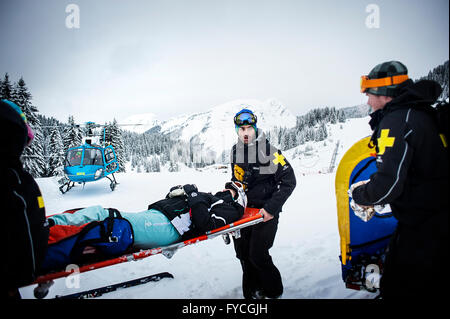 Helicopter rescue by ski patrol of injured skier near Zermatt ...