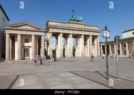 Pariser Platz, sign of the square, Brandenburg Gate, Berlin, Germany ...