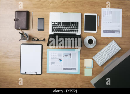 Businessman's tidy desktop Stock Photo - Alamy