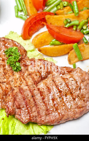 Beef chop with vegetable Stock Photo - Alamy